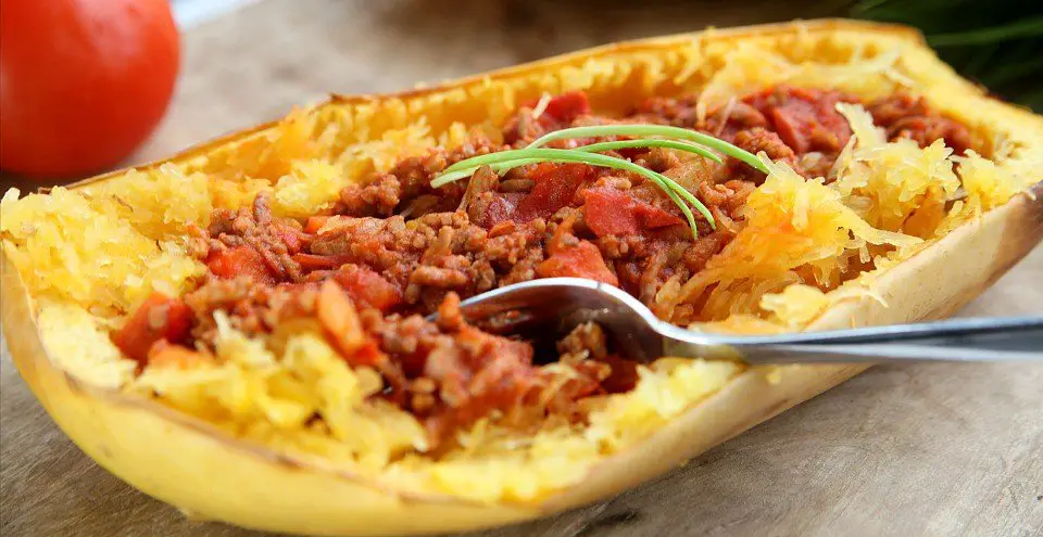 Spaghettipompoen met bolognaisesaus | Bye Bye Cheeseburger